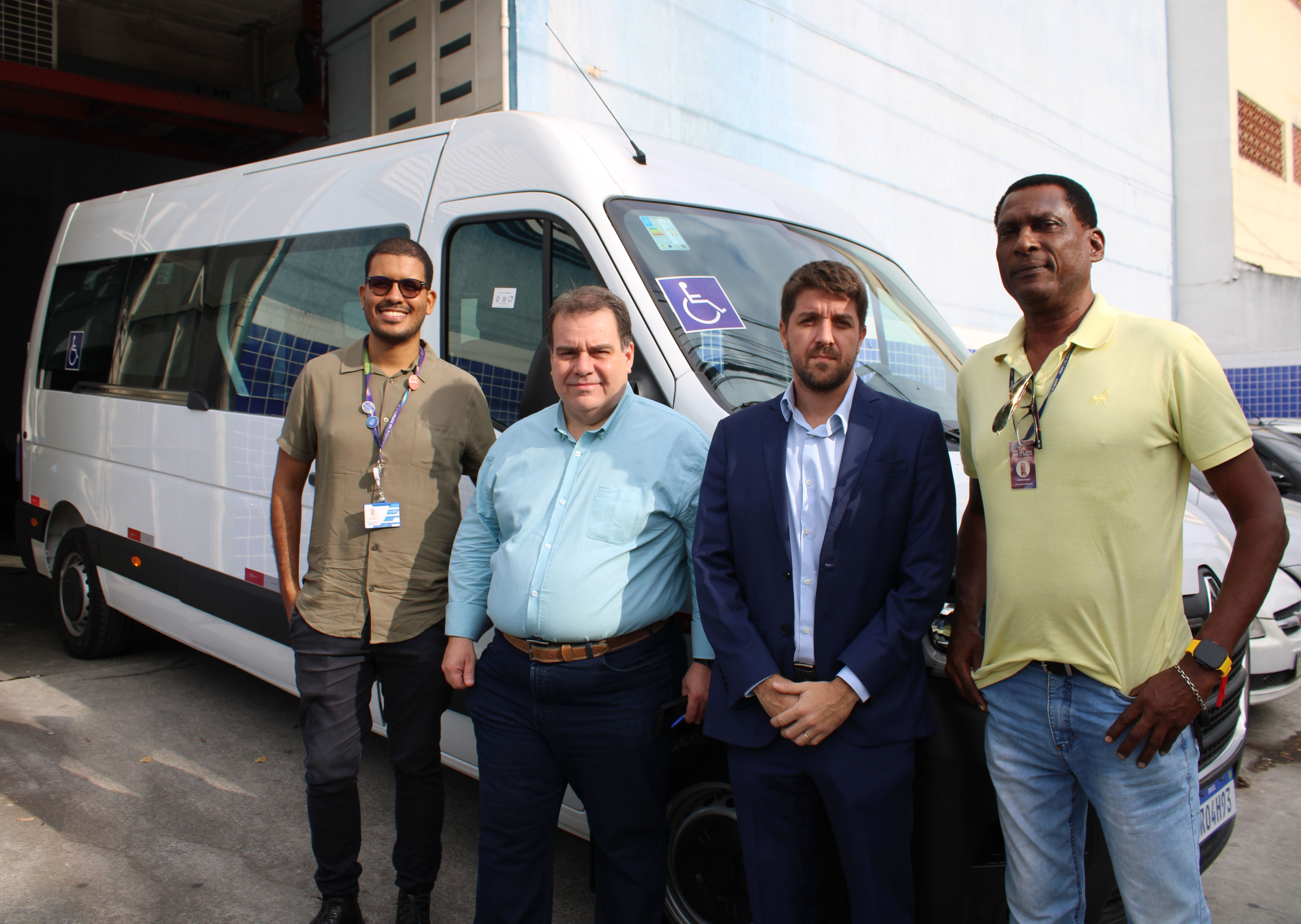 SuperVia entrega vans adaptadas para mais dois municípios - SuperVia